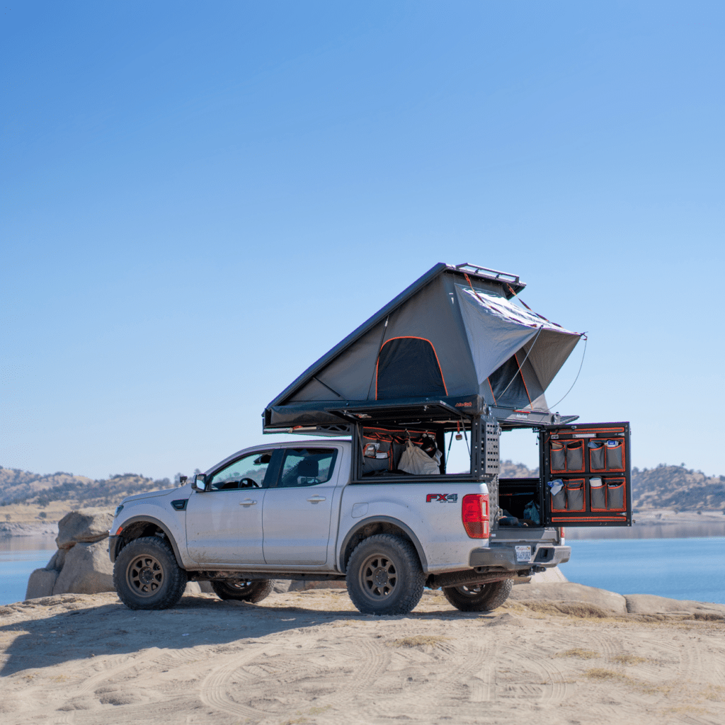Alu-Cab Canopy Camper til D-Cab pickup - Arctic Trucks
