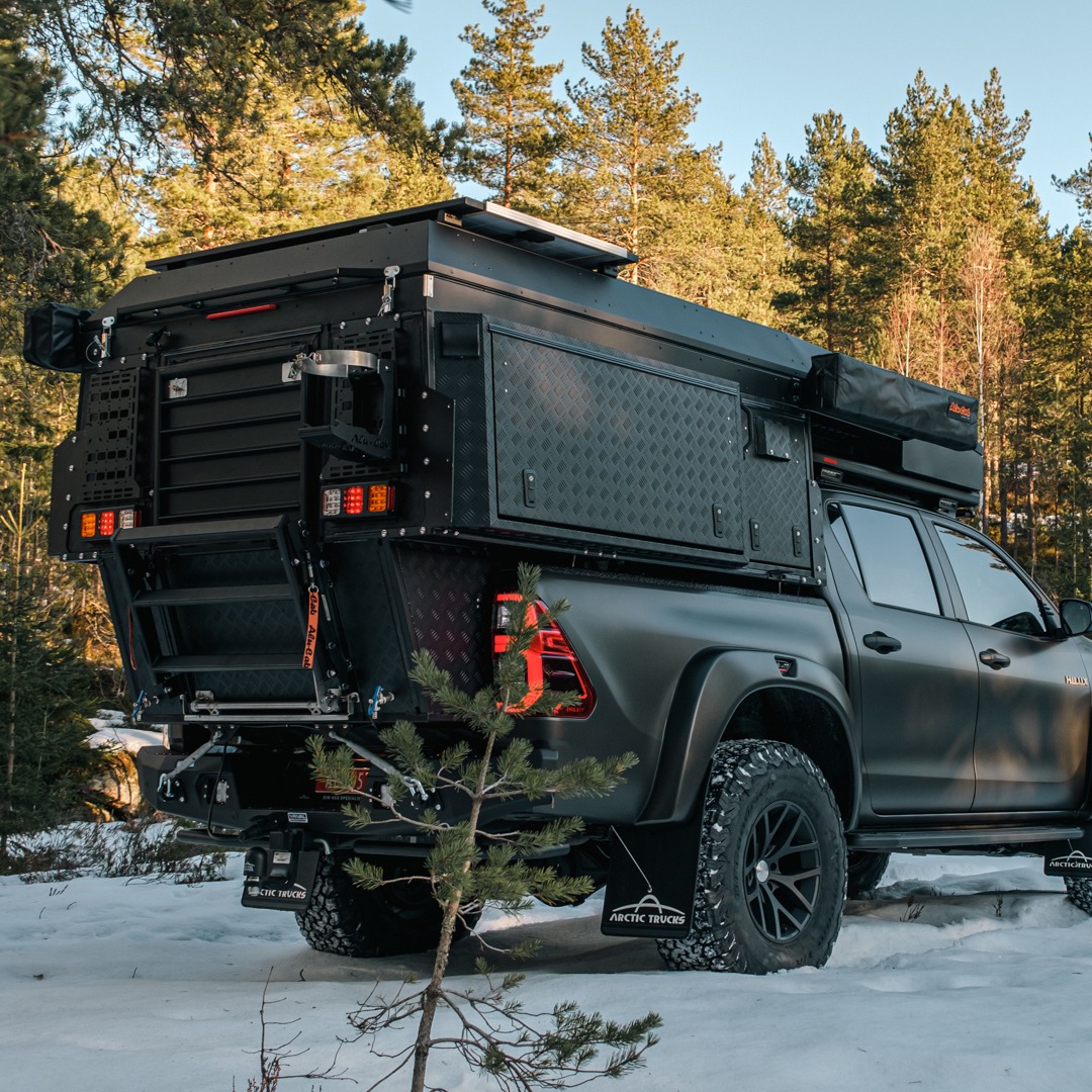 Alu-Cab Khaya Camper 2-Sleeper (Sort) - Arctic Trucks