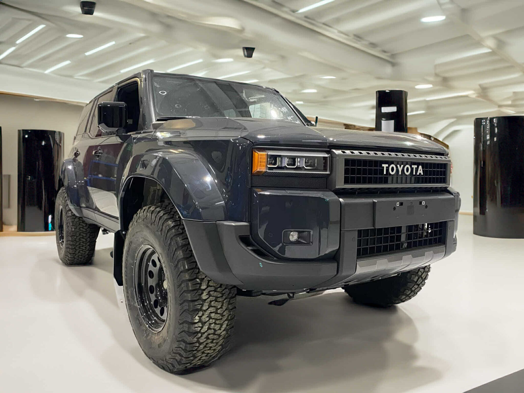 LC250 - Arctic Trucks